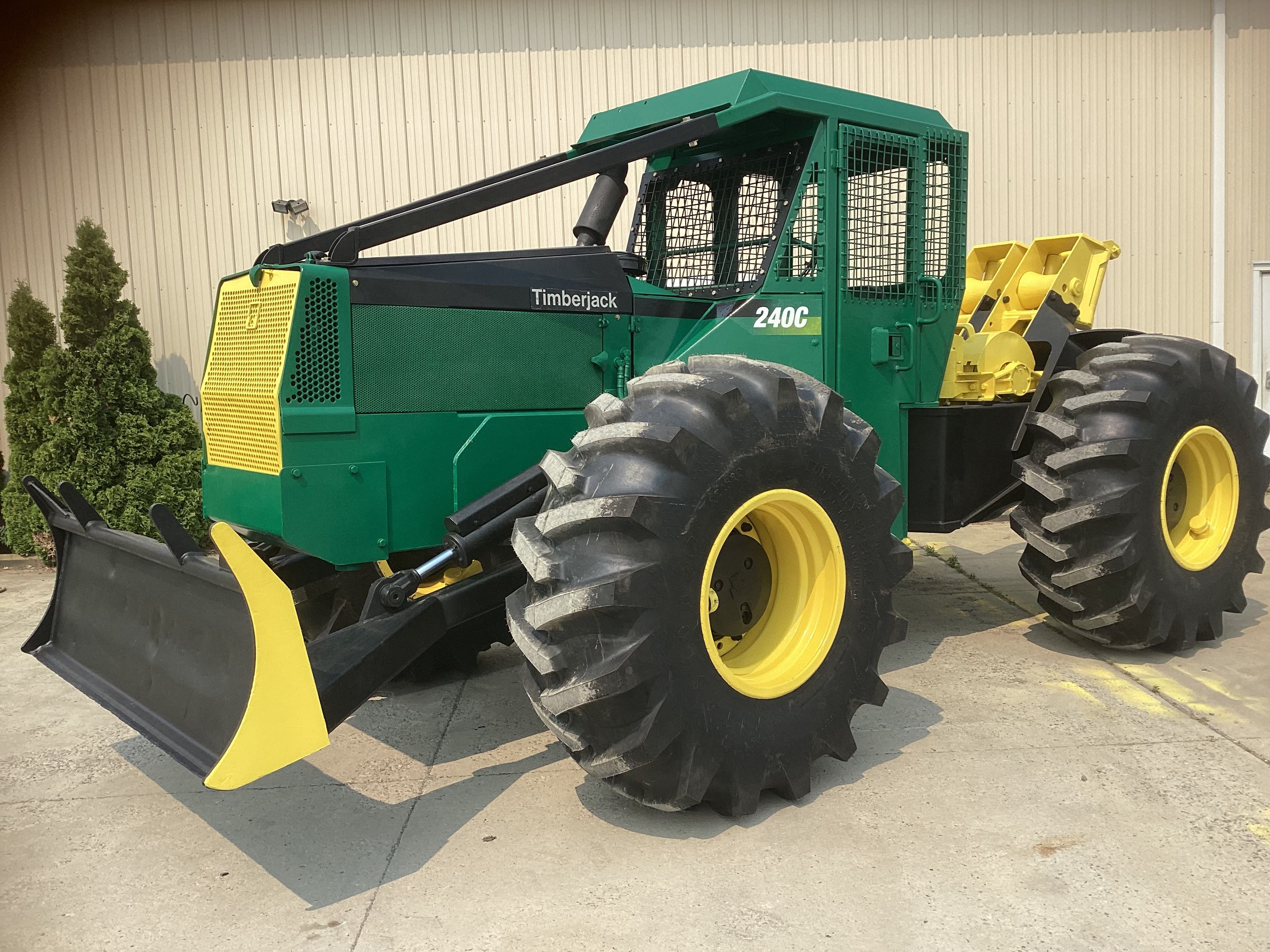 1998 Timberjack 240C Skidder For Sale